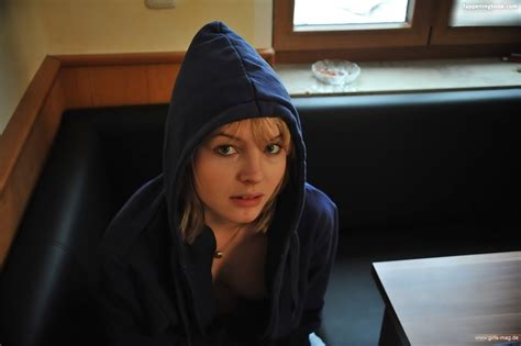 Girls Magazine Nude The Fappening Photo 8112462 Fappeningbook