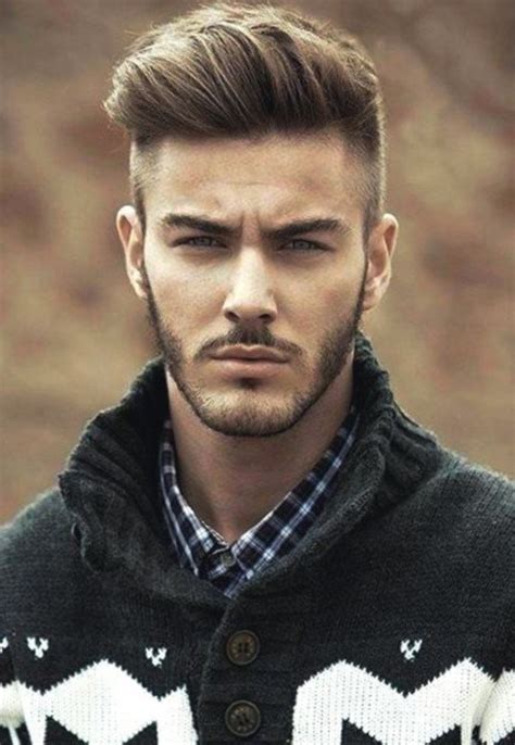 Чоловіча зачіска теніс