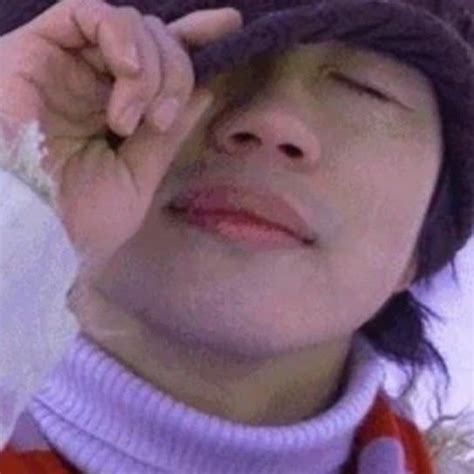 하고싶은거 다 하자 조금도 망설이지 말고 진짜 하고 싶은말들은 비밀 메모장에 모두 적었다 나의 장래희망대로 좋은 향기가