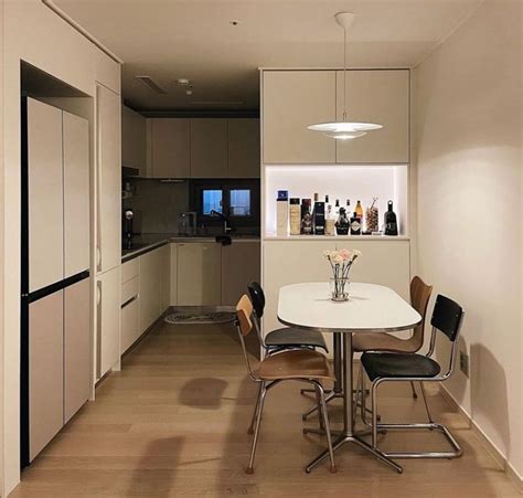 Diseño에 있는 Ashleya 님의 핀 주방 스타일 작은 아파트 부엌 작은 집