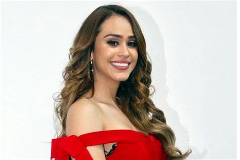 Yanet García Explota Su Sensualidad Presumiendo Su Retaguardia En Una