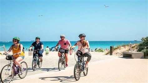 Swingers In Miami Beach Exploring The Pulse Of South Floridas
