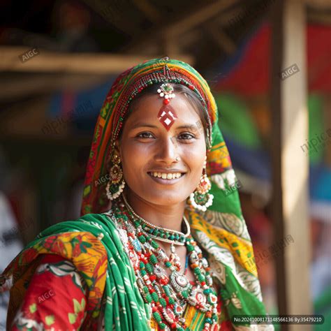 Ai创作图印度次大陆人 喜马拉雅地区特色 印度民族产业 孟加拉国女孩 拉克希米女神节 印度的民族 正面印度文化 尼泊尔人文 藏族女青年 赞德族 婆罗门后裔 印度撒拉逊人 印伊人 达乌里蕊巴 占