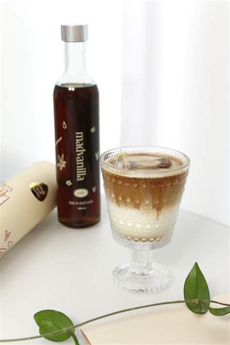 카페 바닐라라떼 만들기 아이스 바닐라라떼