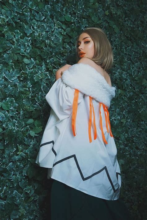 Bishoujo Mom Manuela Fire Emblem Mitaku