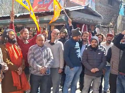6 Dead Internet Shut Down Curfew Continues Know About Haldwani Violence