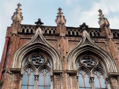 თბილისის ისტორიული შენობები გასულ საუკუნეში და დღეს Kalaki Ge