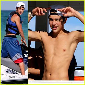 Austin Mahone Continues Birthday Weekend With Shirtless Beach Day
