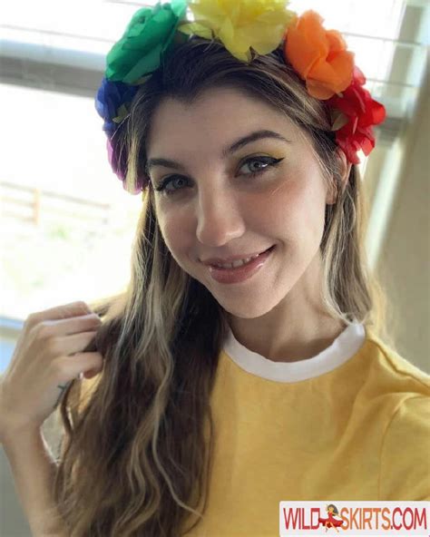 Frivolousfox Asmr Nude Leaked Photos And Videos Wildskirts