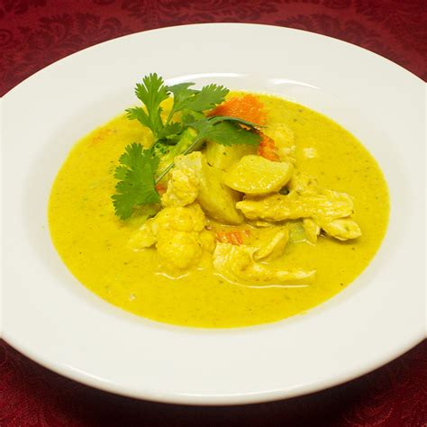 Yellow Curry Mai Thai
