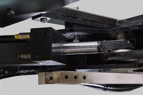 Dynamic Simulation In Development Of High Tech Products