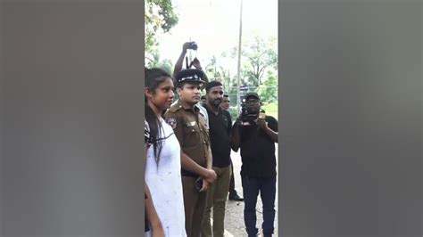 අලුත් අවුරුද්ද දවසේ කිරිබත් කෑල්ලක් කාලම වැඩ පටන් ගන්න හදන පොලිස්පතිතුමා Youtube