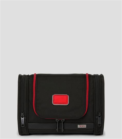 Tumi Neceser De Viaje Hombre El Palacio De Hierro