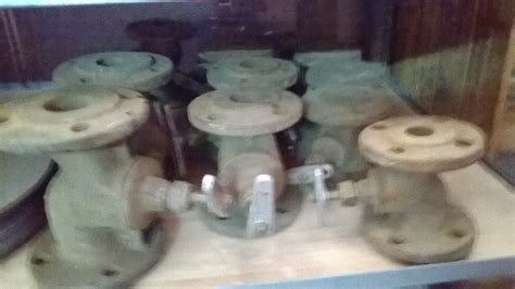 Вентиль чавунний фланцевий РУ 16 ДУ 20 6 штук ДУ 25 5 штук ДУ 32 5 штук ДУ 40 10