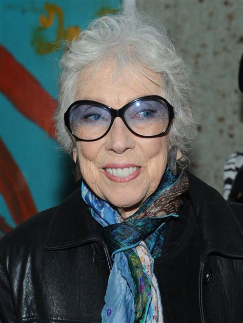 How Margaret Keane Helped Deceive The Art World Cbc Radio