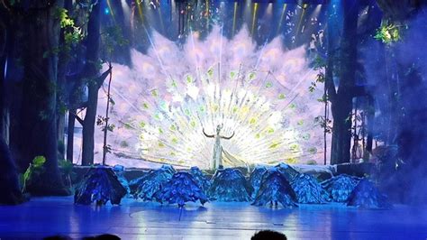 រូបថតប្រចាំសប្តាហ៍៖ ផ្ទាំងទស្សនីយភាពសិល្បៈដ៏អស្ចារ្យ នៃរោងមហោស្រពអាណាចក្រអង្គរ ក្រសួងព័ត៌មាន