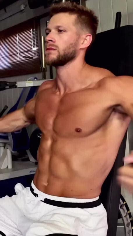 Post Guys Of Instagram Tumblr Com Tumbex