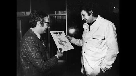 ΜΙΚΗΣ ΘΕΟΔΩΡΑΚΗΣ ΟΙ ΑΝΘΡΩΠΟΙ ΚΑΙ ΤΑ ΤΡΑΓΟΥΔΙΑ ΠΟΥ ΜΕ ΣΗΜΑΔΕΨΑΝ Youtube