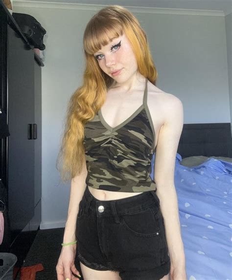 Your Daily Dose Of Redhead Rgirlswithbangs