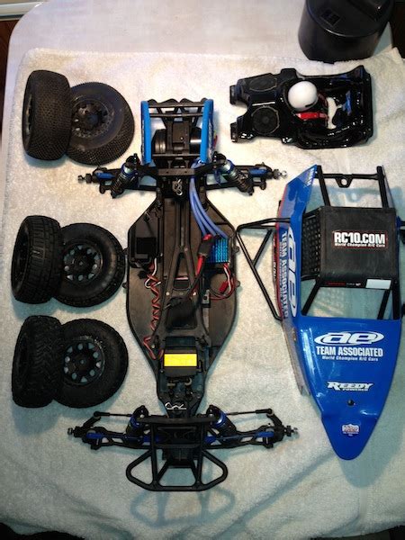 Associated SC B W Big Bore Shocks Savox Servo R C Tech Forums