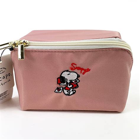 【楽天市場】snoopy スヌーピー スクエアポーチs Pk ポーチ 化粧ポーチ ペンポーチ スクエアポーチ ピンク グッズ：キャラグッズ