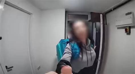 Woman Catches Boyfriend Cheating While Doing Doordash