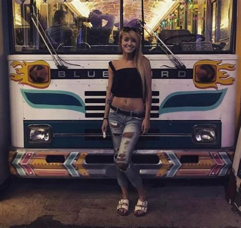 Anyone Like Skinny Girls She Makes Me Throb Scrolller