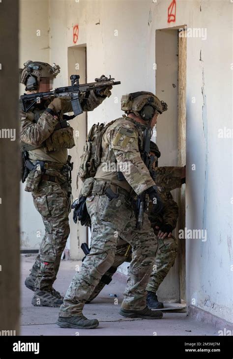 Basic Structural Explosive Breaching