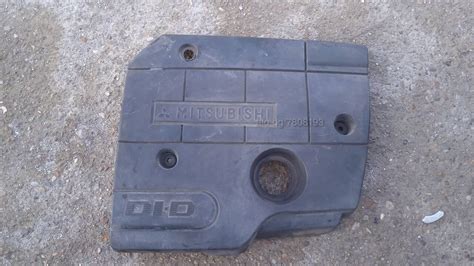 капак двигател мицубиши Други авточасти Резервни части консумативи аксесоари Плевен