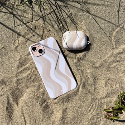 Xoxo Wildhearts Minimal Nude Iphone 17 Hoesje Phone Factory