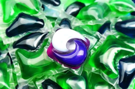 რატომ არ უნდა გამოიყენოთ ფოთს კაფსულები სარეცხი მანქანით რეცხვის დროს