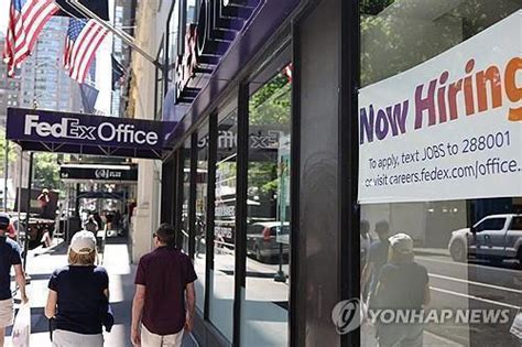 1보 美 8월 민간고용 9만9천명 증가예상치 하회