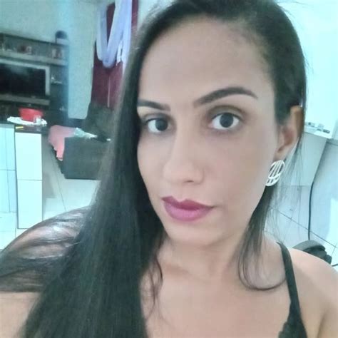 Rafaela Oliveira Rafaelaoliveira51 • Threads Say More