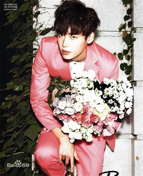 李钟硕lee Jong Sukceci生活照 万佳直播吧