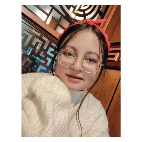 🎀 𝒮𝒶𝒷𝒾𝒾 🎀 Violet Moon Girl • Threads Say More