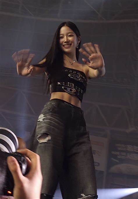 [잡담] 르세라핌 카즈하 선녀 얼굴에 나무꾼 몸이란거 진짜 찰떡 비유 ㅜㅋㅋㅋㅋ 인스티즈 Instiz K Pop 예능 카테고리