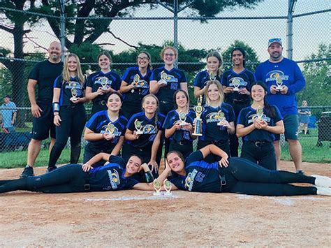 Teams Honeygo Hurricanes Travel Softball