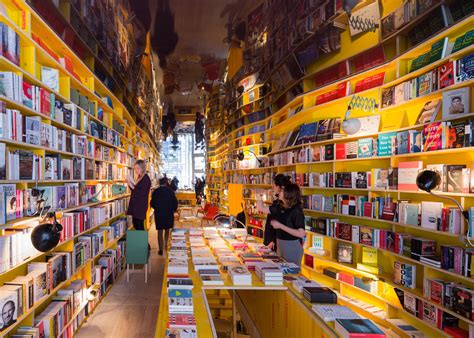 Selgascano Creates Concept Bookstore In East London