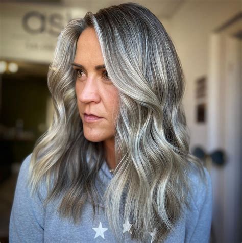 30 Flawless Examples Of Gray Blending For Dark Hair In 2026
