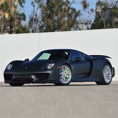 哑光黑保时捷918 Spyder 咱车