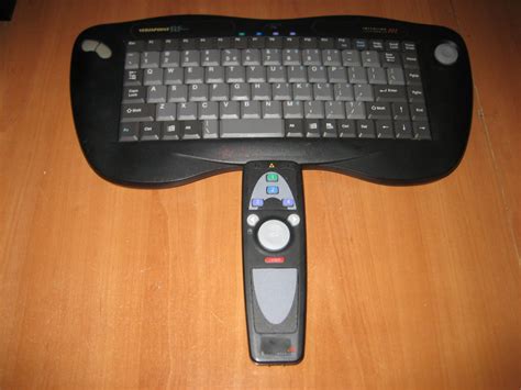 Interlink Electronics Versapoint Rf Wireless Keyboard And Laser Pointer