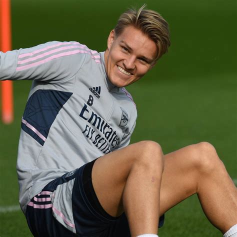 100 Martin Ødegaard Wallpapers