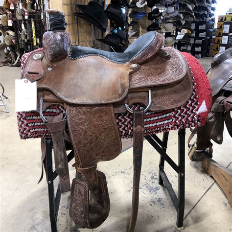 Roping Saddle