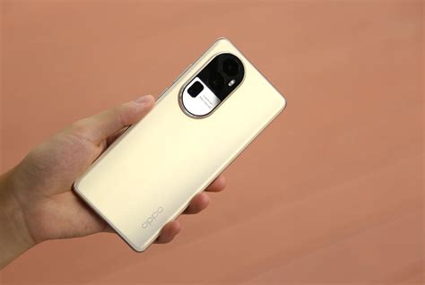 拍照好性能强，颜值手感更天花板？oppo Reno10 Pro首发体验 哔哩哔哩