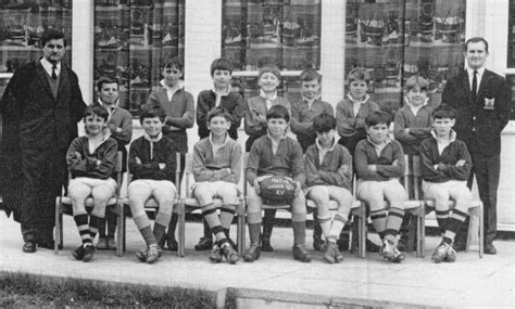 Memories Of Old Newbridge And Abercarn Schools