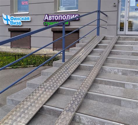 Пандус для инвалидов колясочников Изготовление пандусов СПБ Санкт Петербург