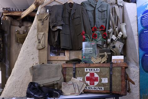 Handling Collections National Army Museum