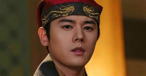 피투성이가 된 연회장…현종 참담한 눈빛 포착 고려거란전쟁