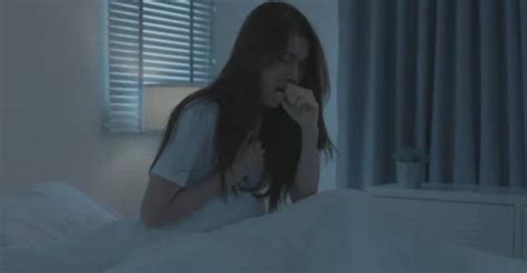 Pse Ftohja Përkeqësohet Gjatë Natës Syri Lajmi I Fundit