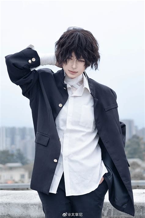 太宰尼 4小时前 发布于 四川 返场！校园の太宰治！ 文豪野犬太宰治 花瓣网